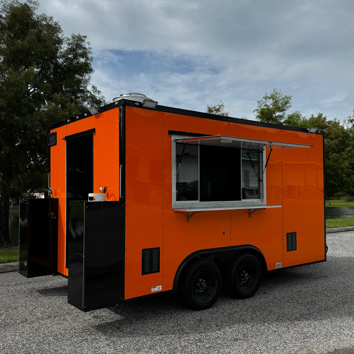 ORANGE TRAILER – Heat Custom